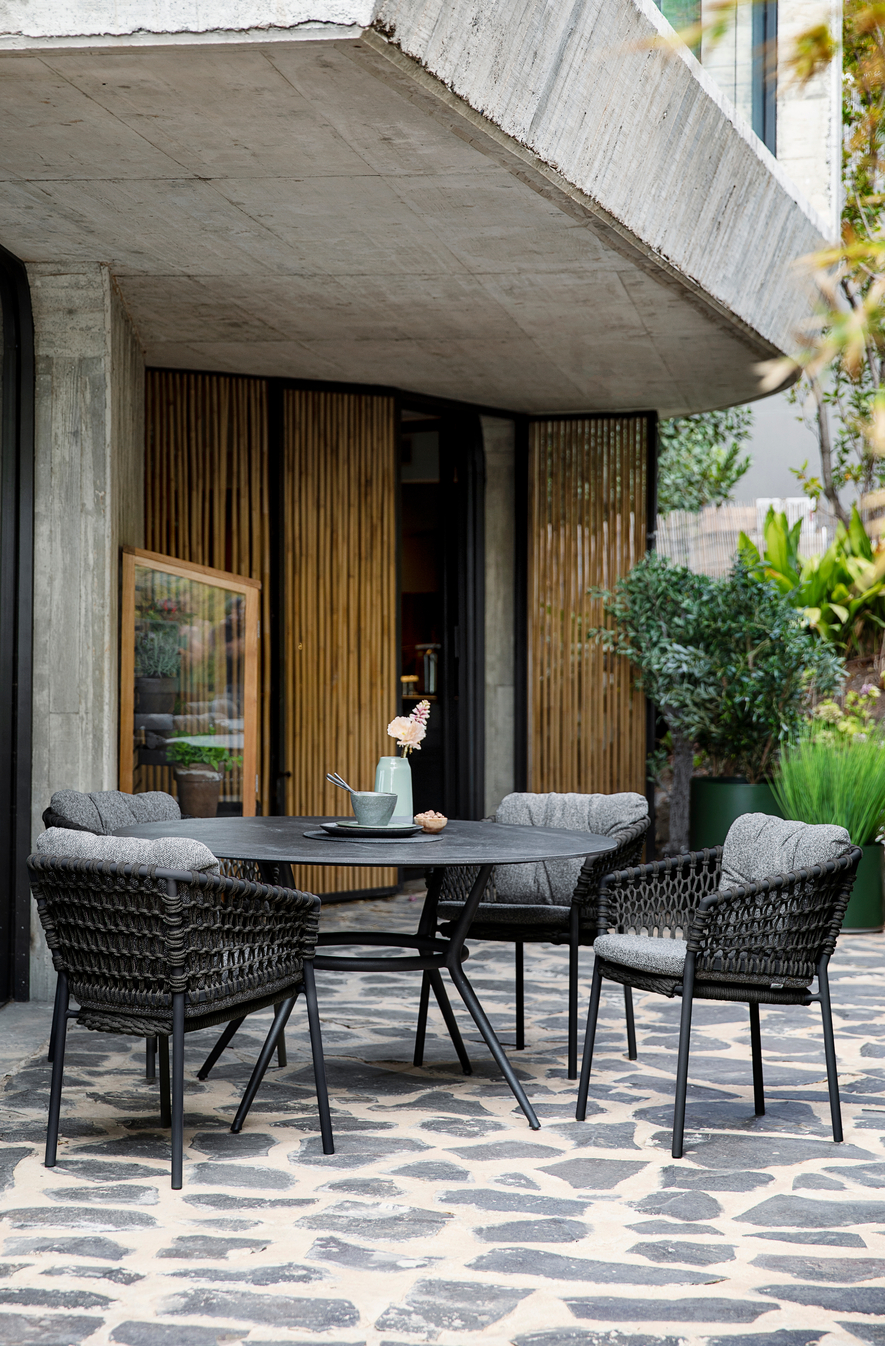 Style Your Outdoor Space | Lumens.com